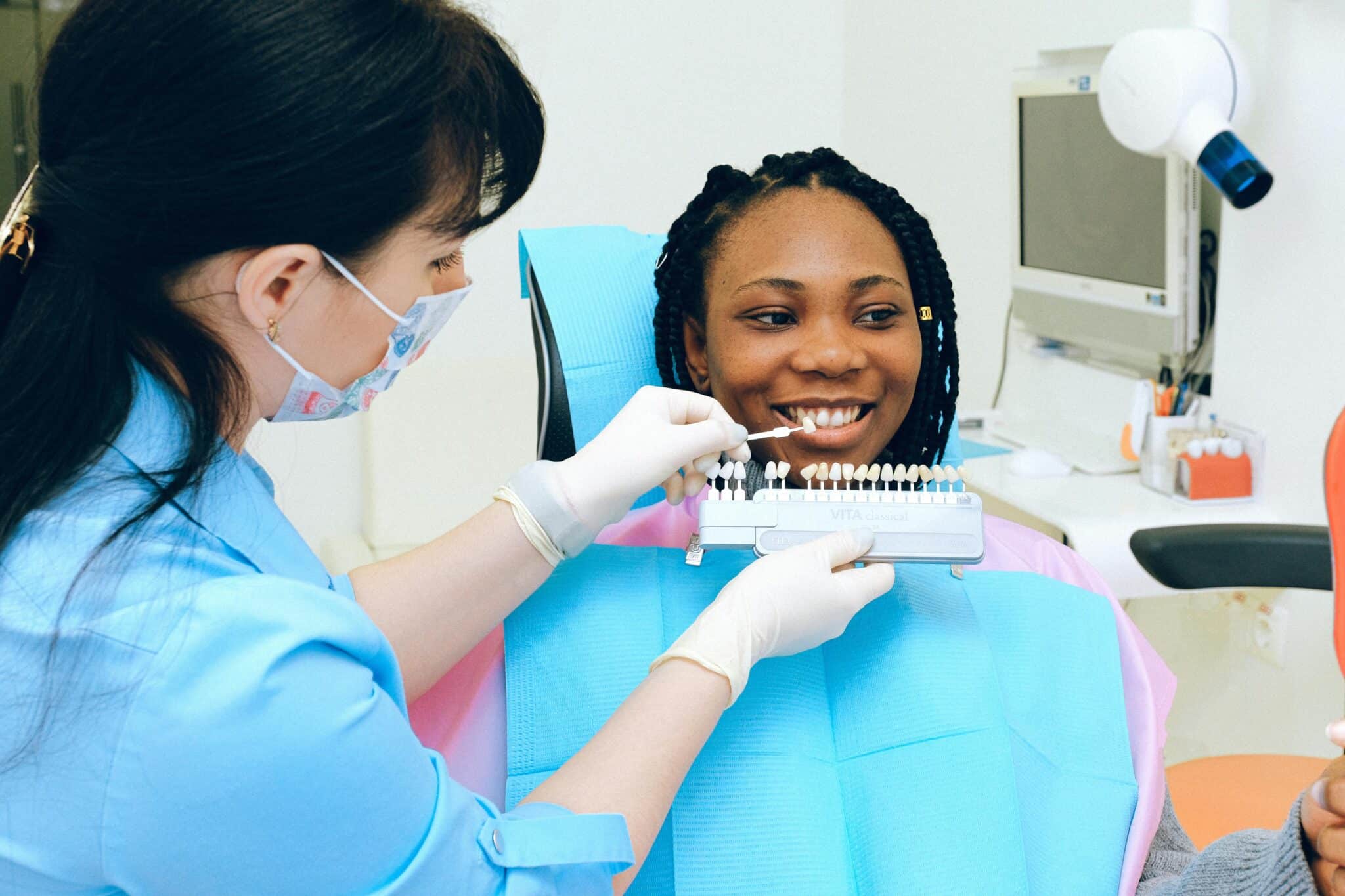 Teeth Whitening: The Key to Bright Smiles for Families - Meredith Plays