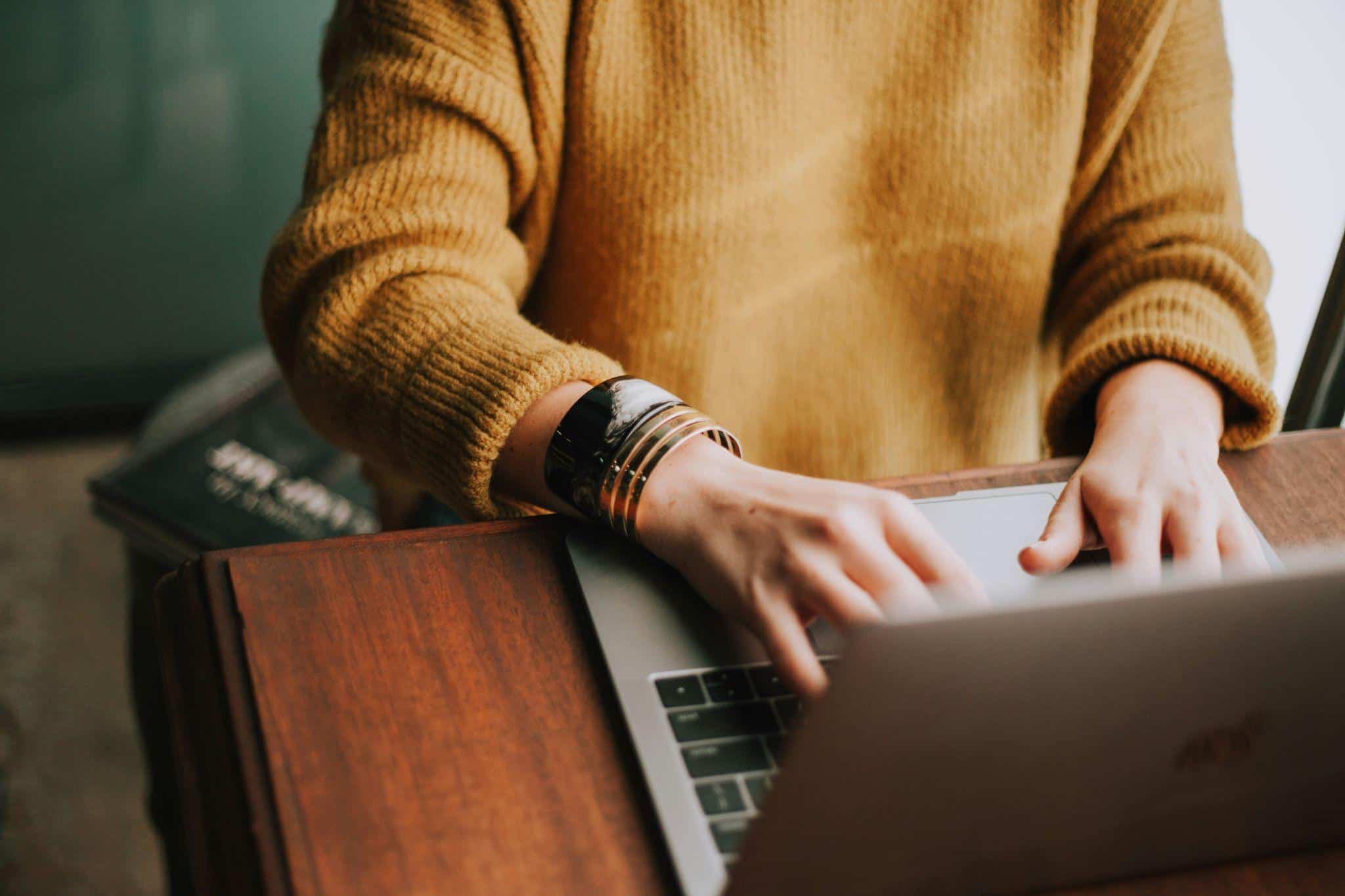 Small Business Management Tips to Help You See Success - Meredith Plays